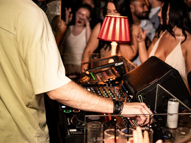 Dear Darling Mayfair Guestlist on Saturday: Bookings & Information ...